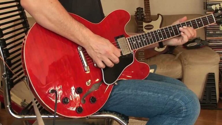 The Ultimate Guide to Guitar Strings | London Guitar Academy