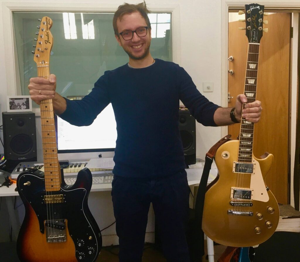 Active vs Passive Guitar Pickups | London Guitar Academy