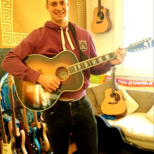 Guitar Lessons London | London Guitar Academy Guitar Lessons London