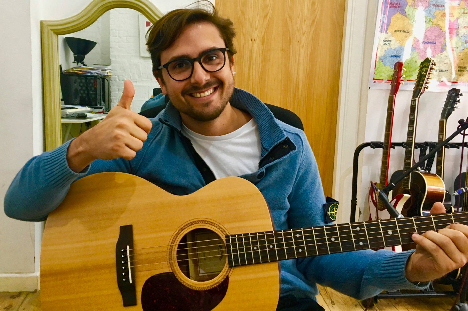 Adults Guitar Lessons | London Guitar Academy Guitar Lessons